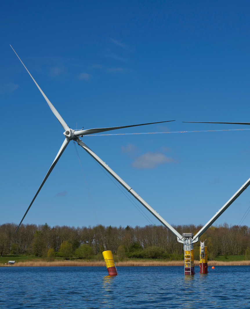 1:10 Scale Floating Wind Turbine - thec offshore GmbH